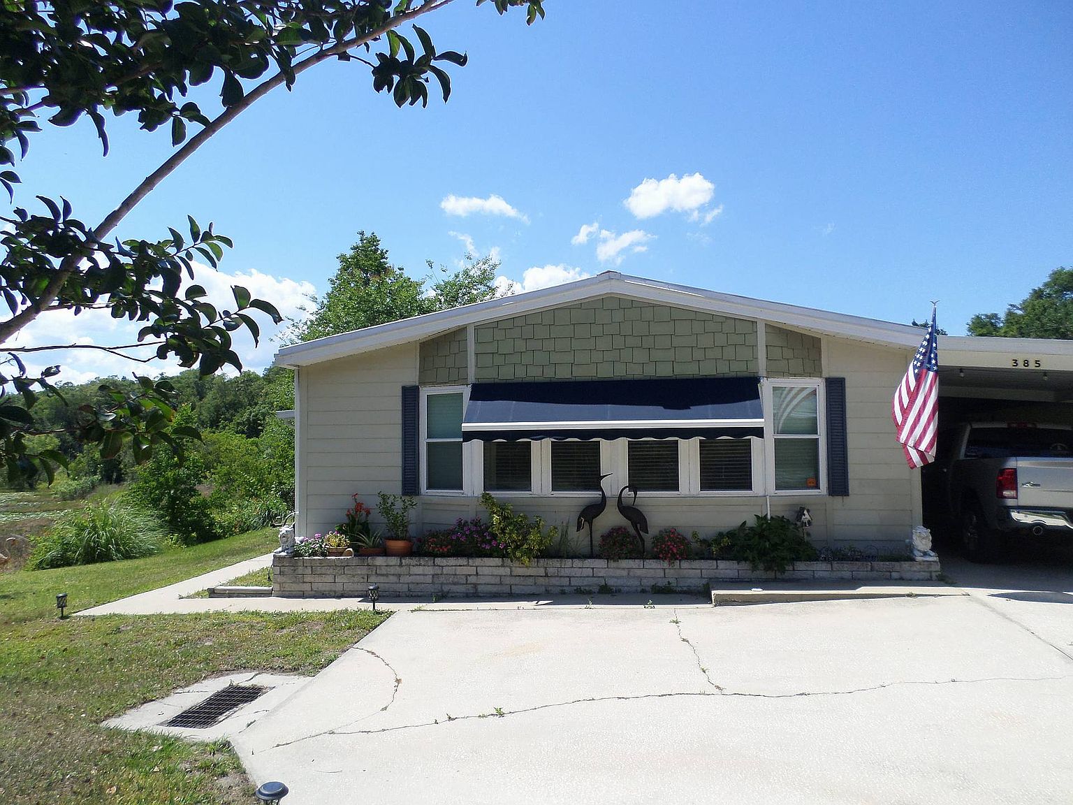 385 Spring Lake Dr, Deland, FL 32724 | Zillow