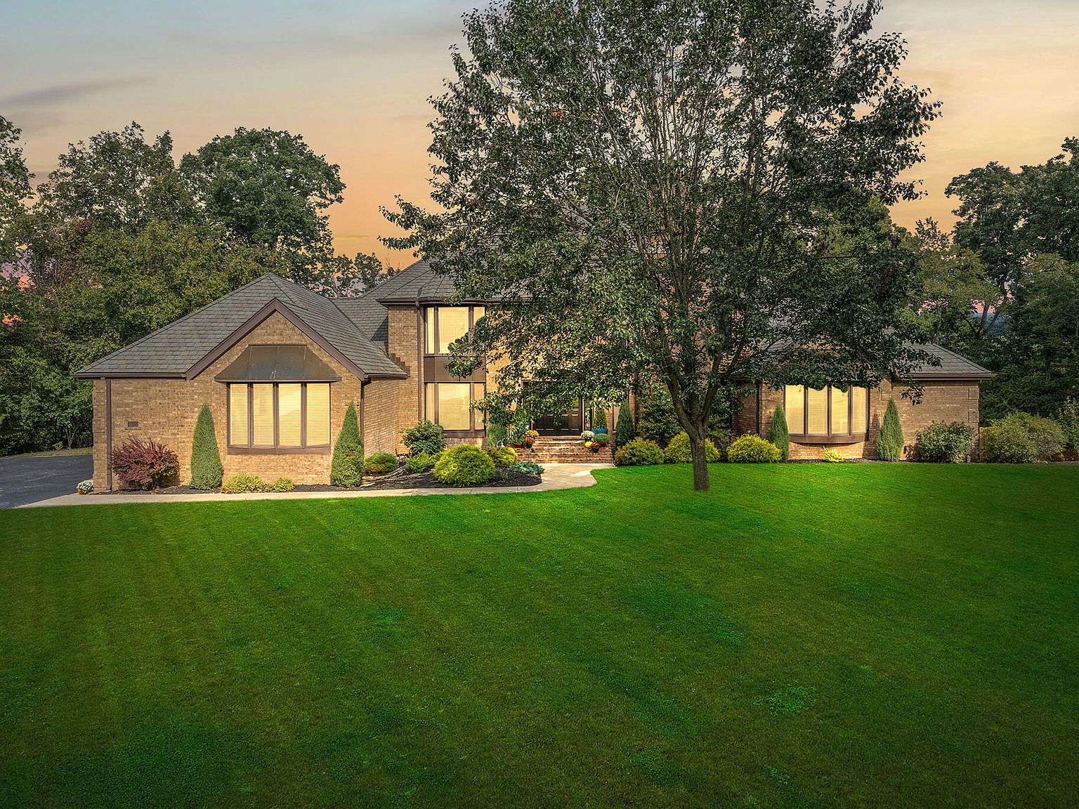 4515 East Bannister Road, Springfield, MO 65809 | Zillow