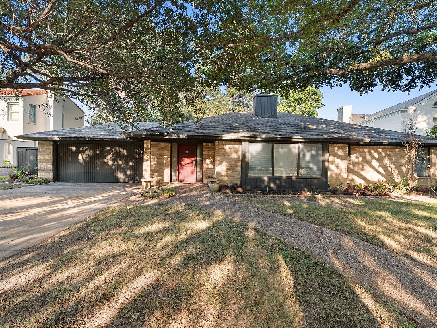 2445 Lofton Ter, Fort Worth, TX 76109 | Zillow