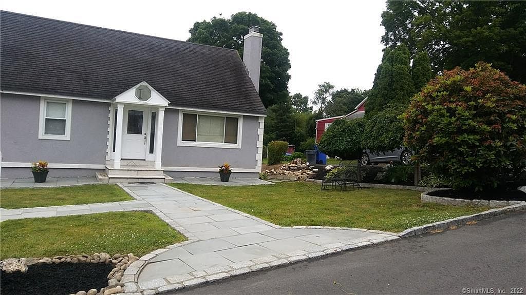 5 Nash Pl, Norwalk, CT 06854 | Zillow