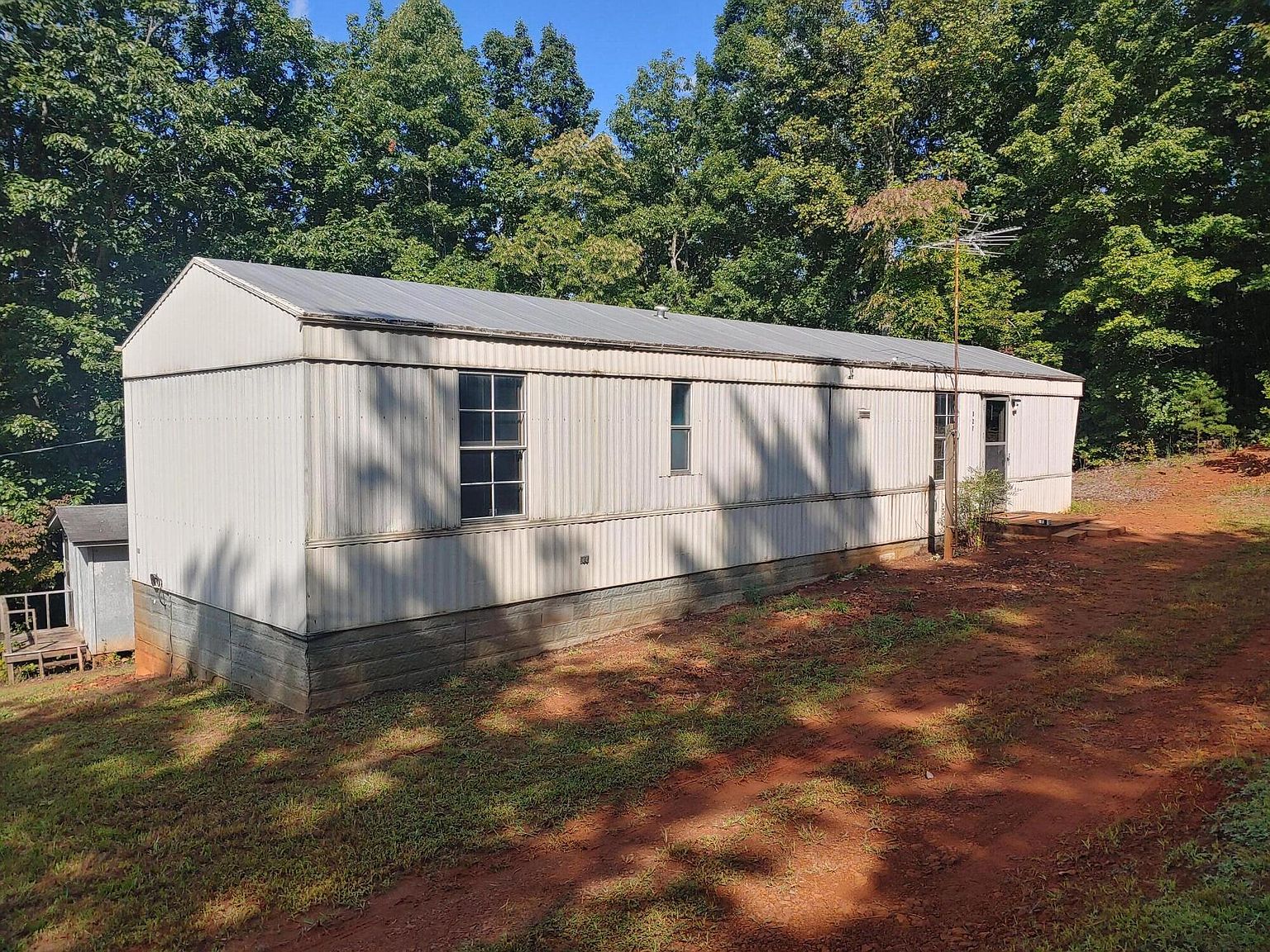 327 Quail Ridge Rd, Stuart, VA 24171 | MLS #904040 | Zillow