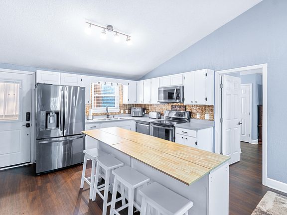 6667 Harrison Heights Dr, Harrison, TN 37341 | MLS #1381203 | Zillow