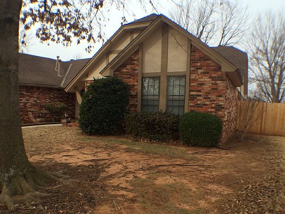 9713 Hummingbird Ln, Oklahoma City, OK 73162 | Zillow