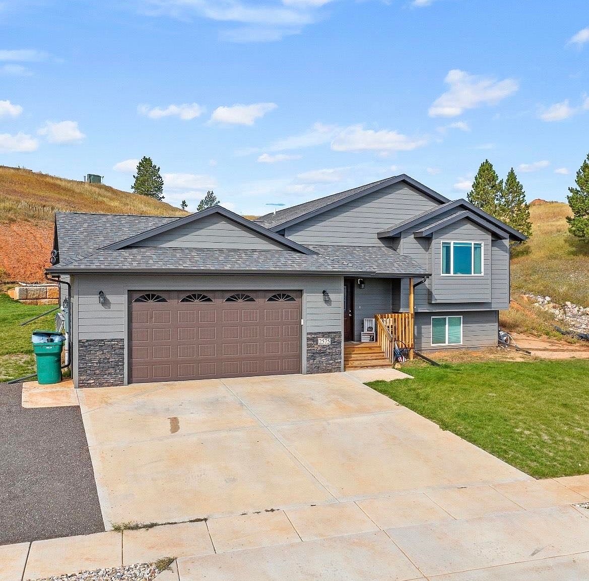 2575 Glenn Dr, Sturgis, SD 57785 | Zillow