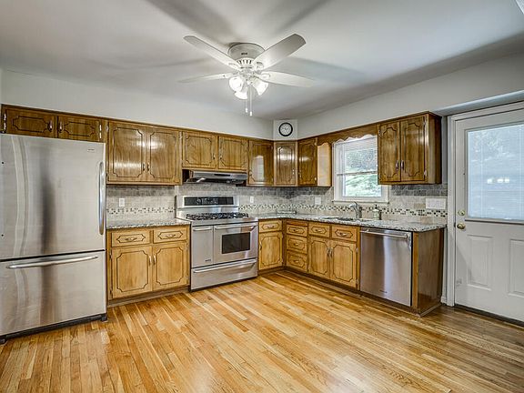 14 Edna Ln, Covington, KY 41011 | MLS #616730 | Zillow