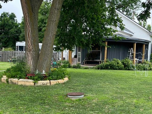 Holyrood Real Estate - Holyrood KS Homes For Sale | Zillow