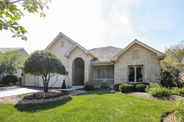 4606 Forest Way Cir, Long Grove, IL 60047 | Zillow