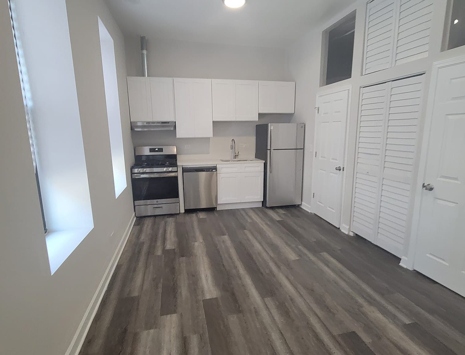 3201 S Racine Ave #3M, Chicago, IL 60608 | Zillow