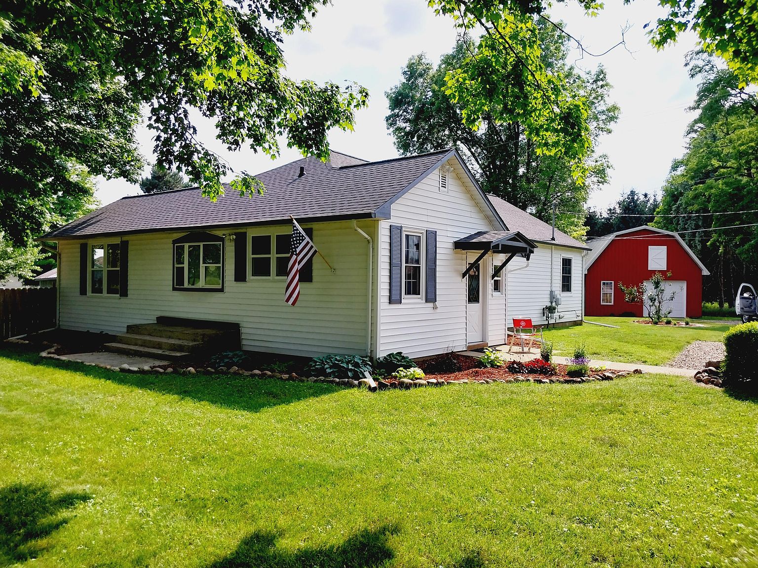 7593 N 28th St, Richland, MI 49083 | Zillow