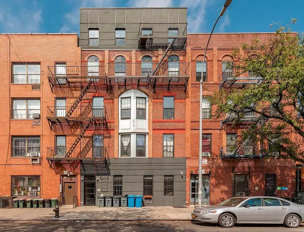 611 Gates Avenue #1E in Bedford-Stuyvesant, Brooklyn | StreetEasy