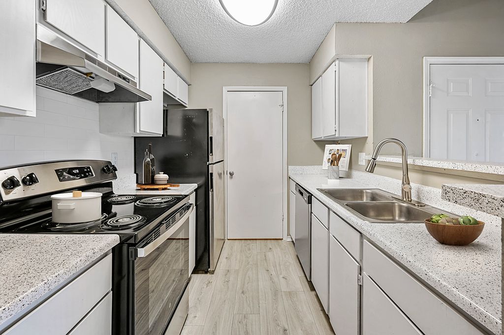 7575 S Westmoreland Rd #17-1724, Dallas, TX 75237 | Zillow