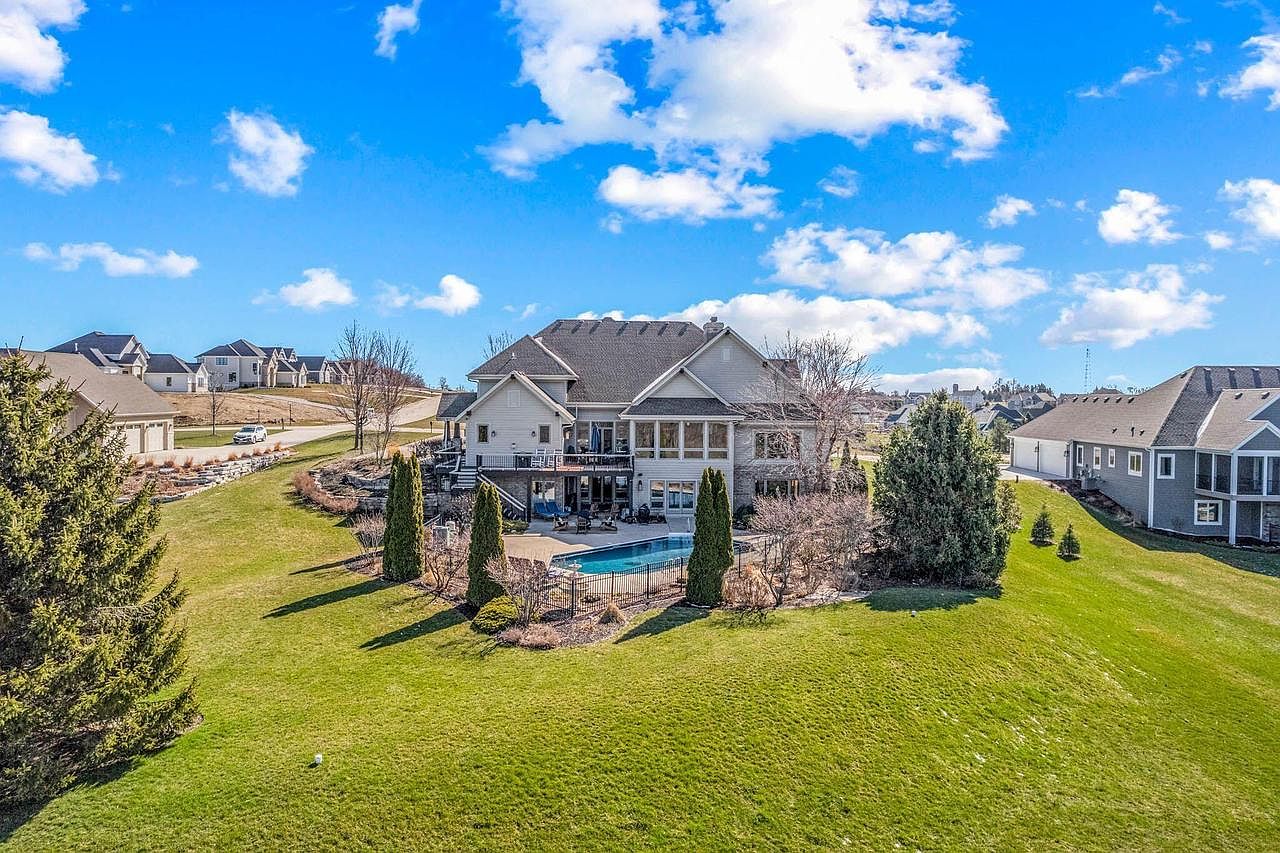 W263N6209 Ridge DRIVE, Lisbon, WI 53089 | Zillow