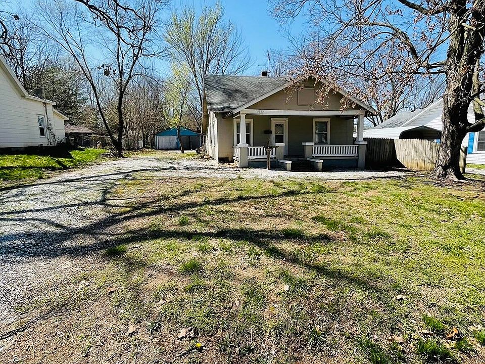 2127 North Boonville Avenue, Springfield, MO 65803 | Zillow