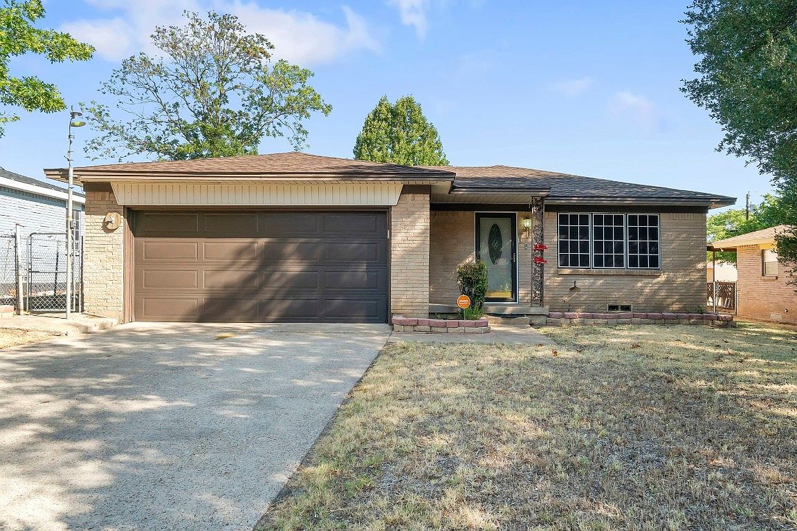 733 Crockett St, Hutchins, TX 75141 | Zillow