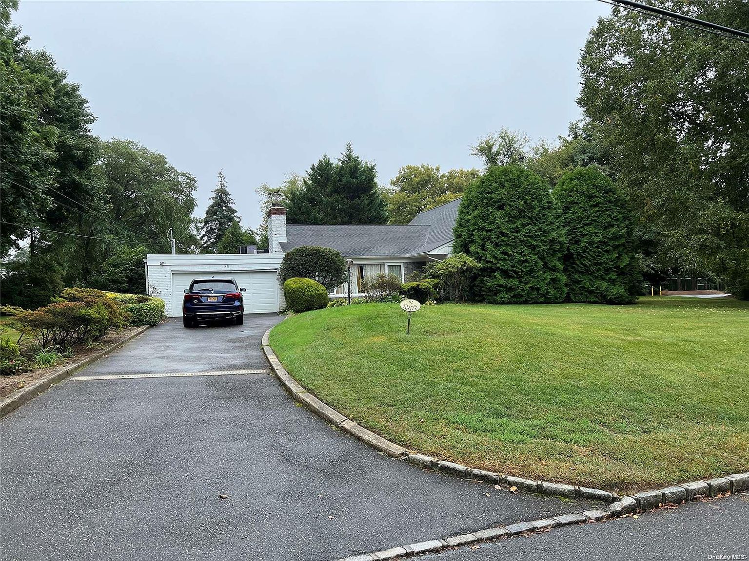 92 Cedar Drive, Great Neck, NY 11021 | Zillow