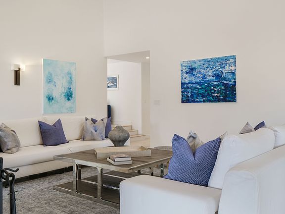 141 Middle Pond Rd, Southampton, NY 11968 | Zillow