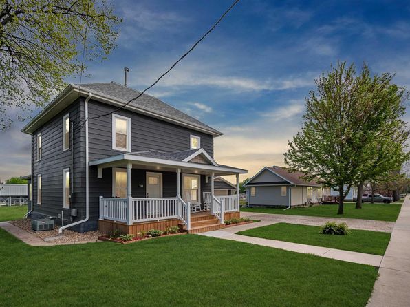 New Hartford IA Real Estate - New Hartford IA Homes For Sale | Zillow