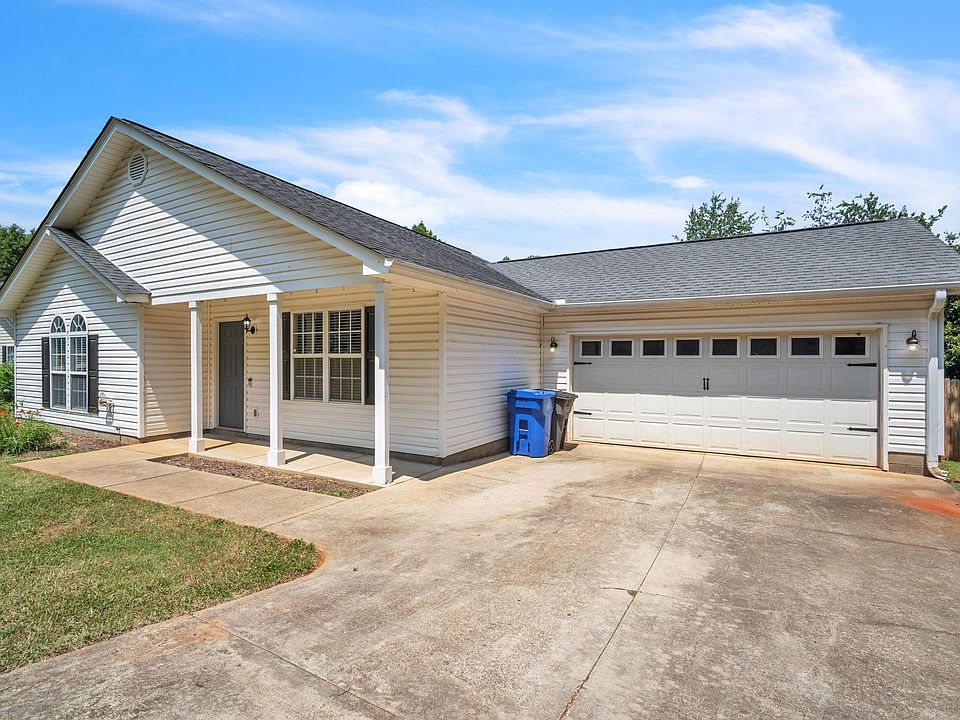 29 Ridge Rd, Greenville, SC 29617 | Zillow