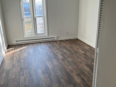 52 Merchants Row APT 4, Swanton, VT 05488 | Zillow