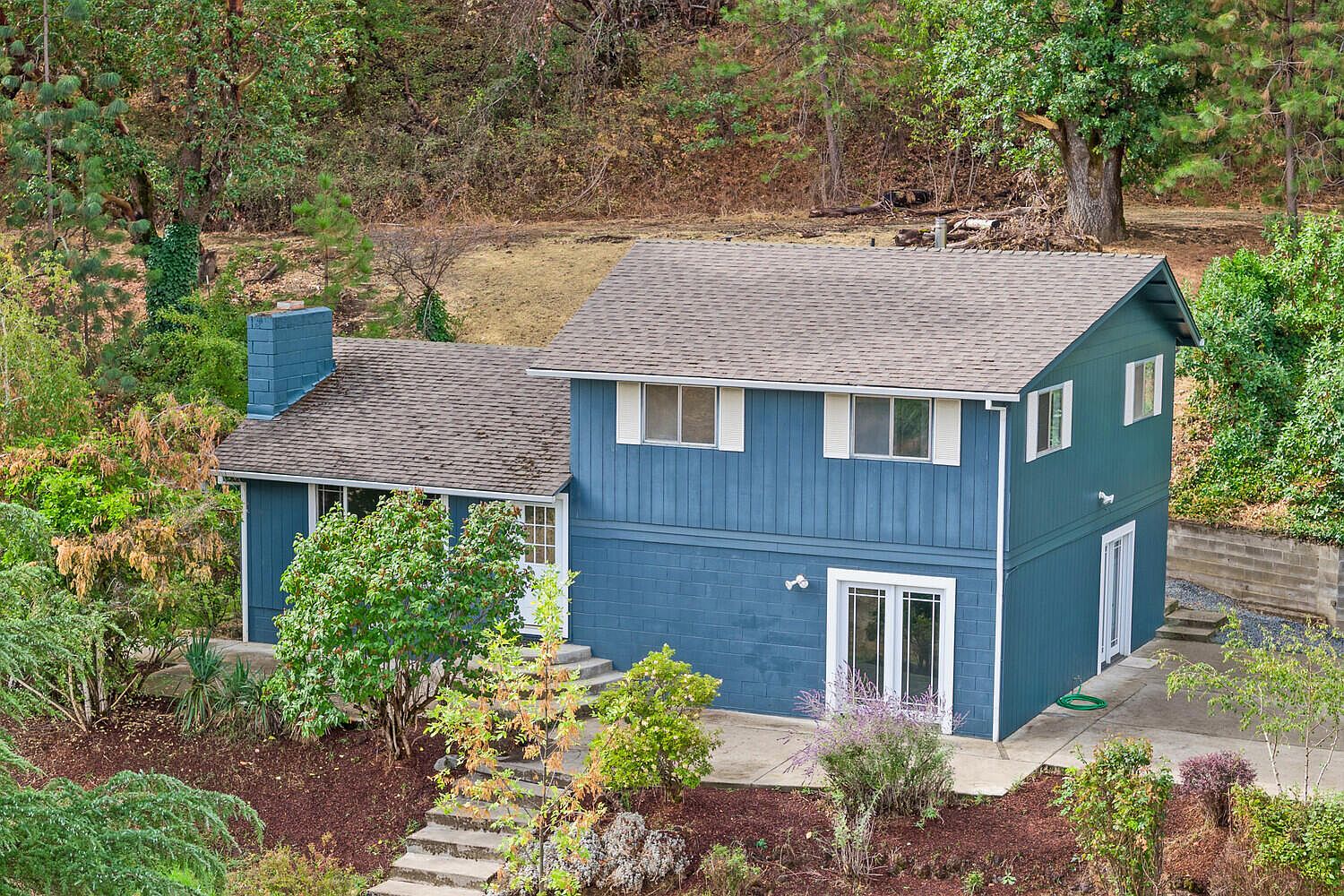 9201 Old Stage Rd, Central Pt, OR 97502 | MLS #220172366 | Zillow