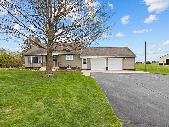 10833 State Highway 42, Newton, WI 53063 | Zillow