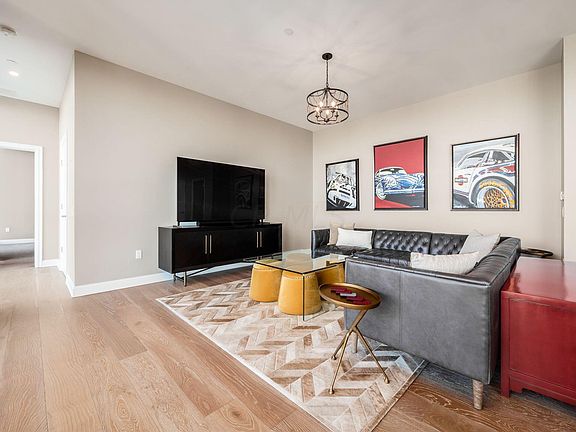 250 Spring St APT 1013, Columbus, OH 43215 | Zillow