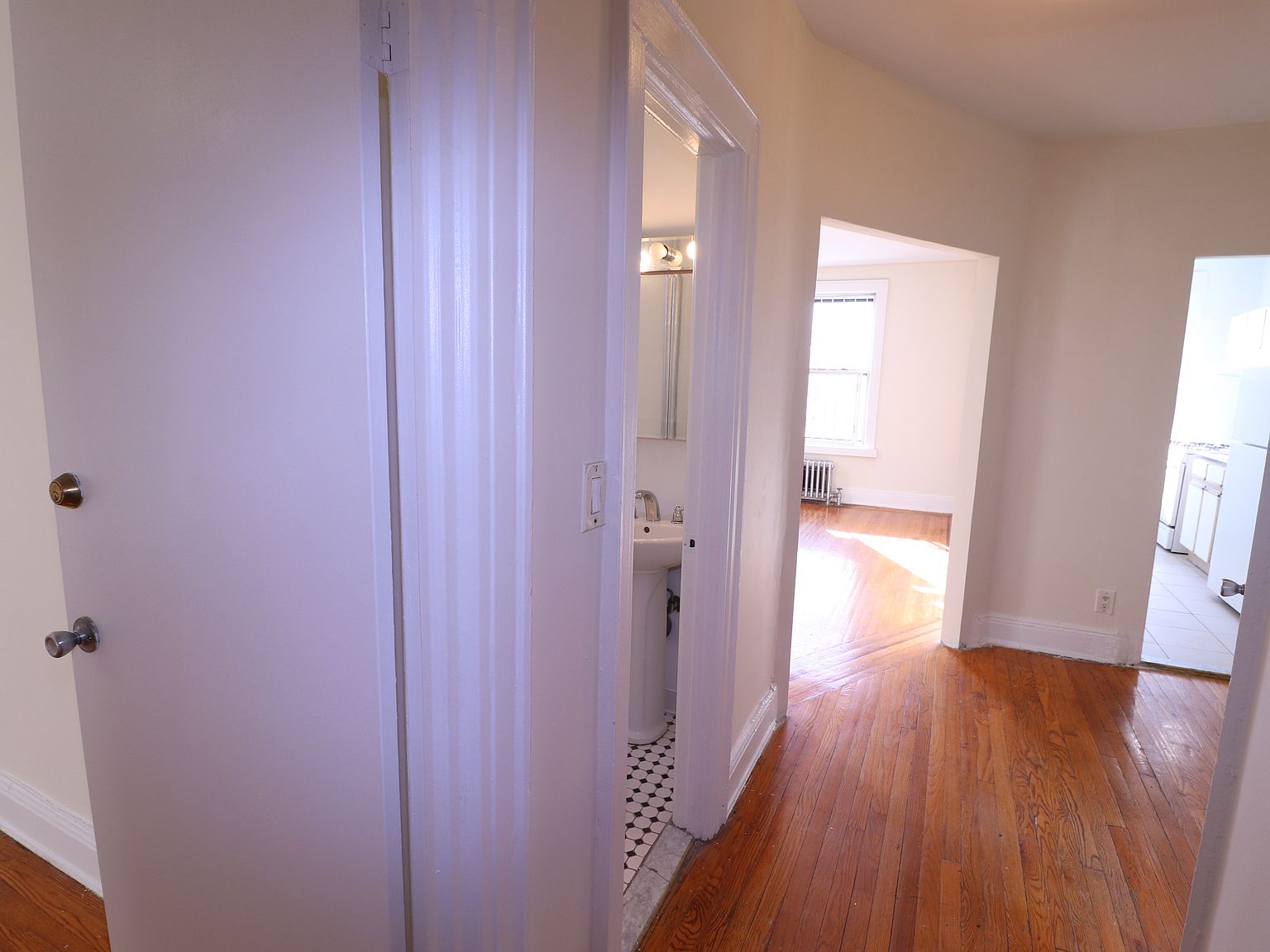 86-02 Forest Pkwy #4HH, Woodhaven, NY 11421 | Zillow