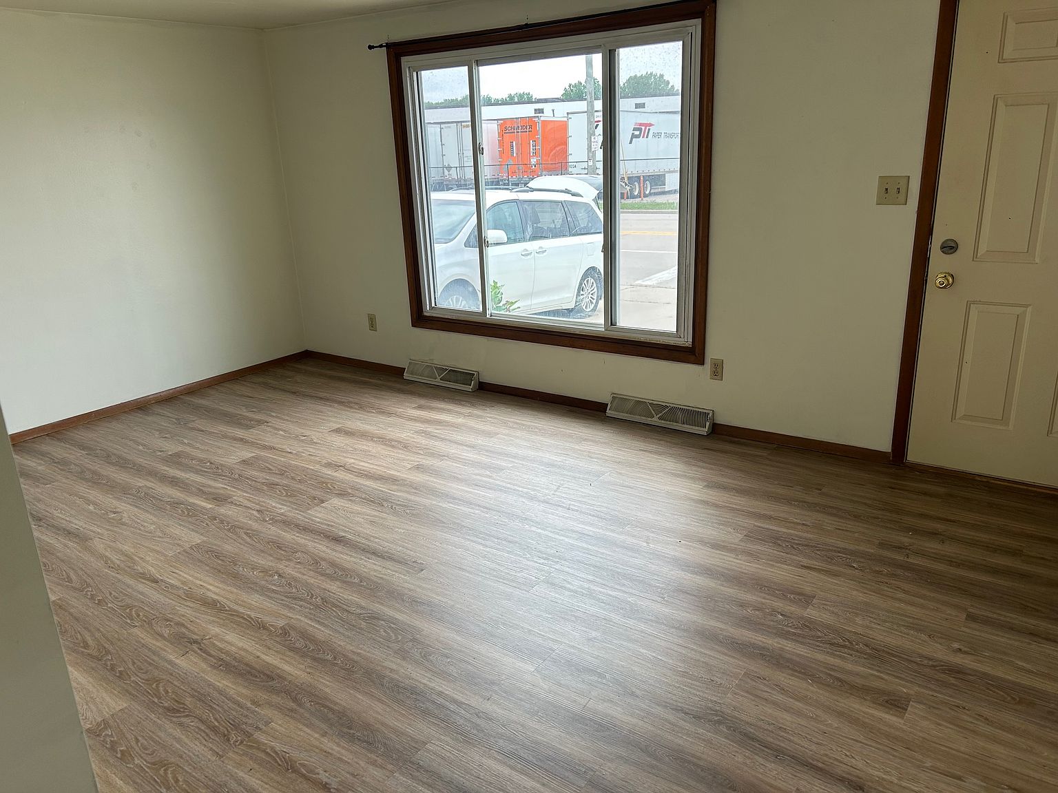 568 Cormier Rd, Green Bay, WI 54304 | Zillow