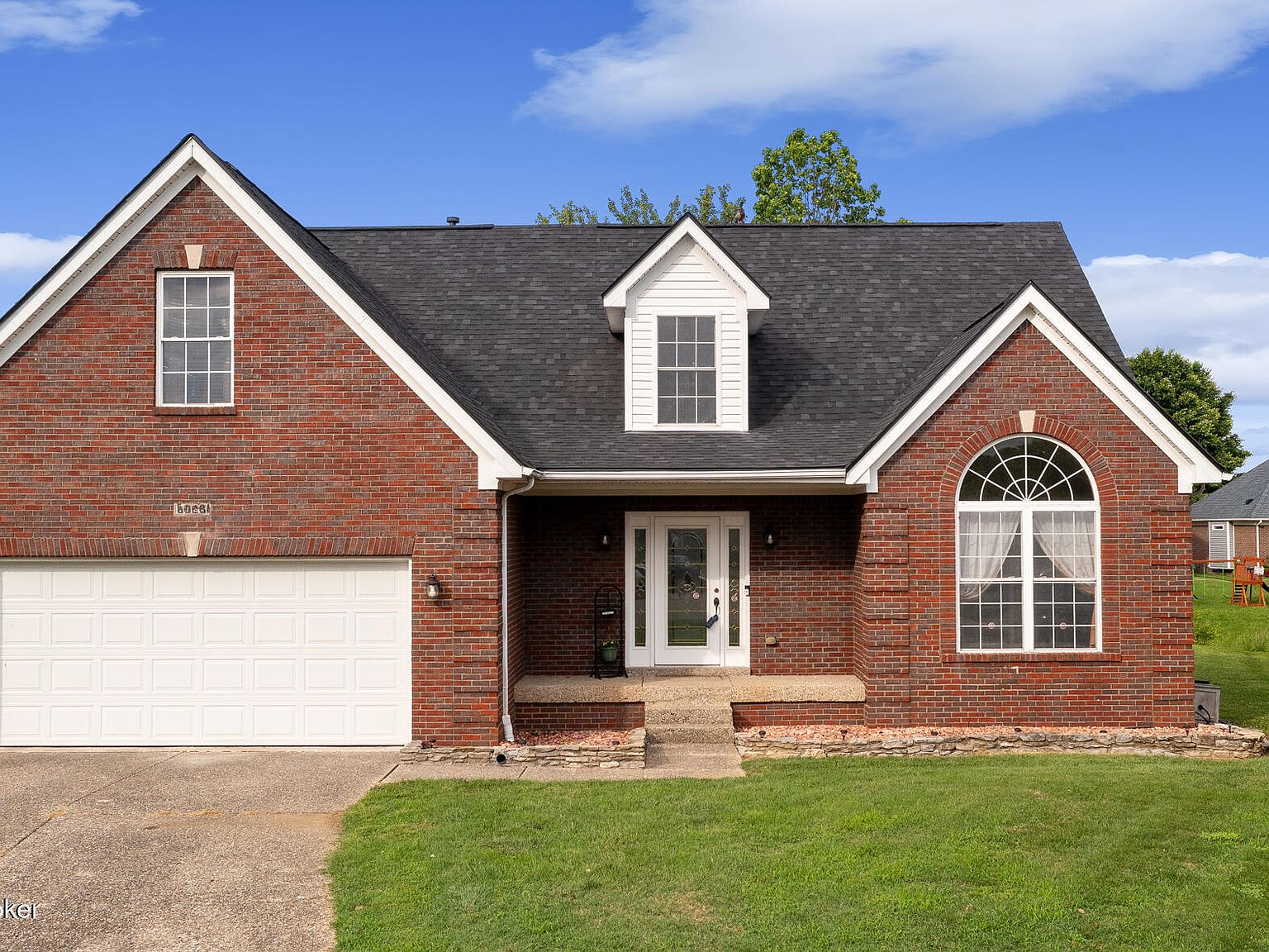 6820 Grandfield Rd, Louisville, KY 40258 | Zillow