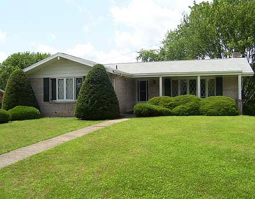1988 Bernice Dr, North Huntingdon, PA 15642 | Zillow