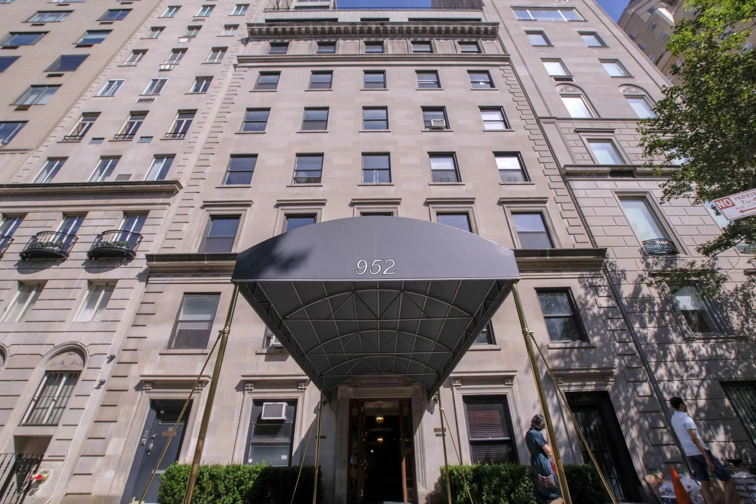 952 5th Avenue in Lenox Hill : Sales, Rentals, Floorplans | StreetEasy