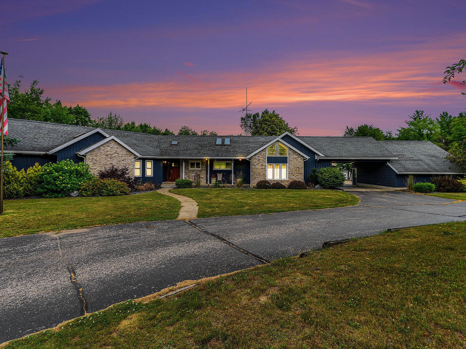 25150 Mintdale Rd, Sturgis, MI 49091 | Zillow