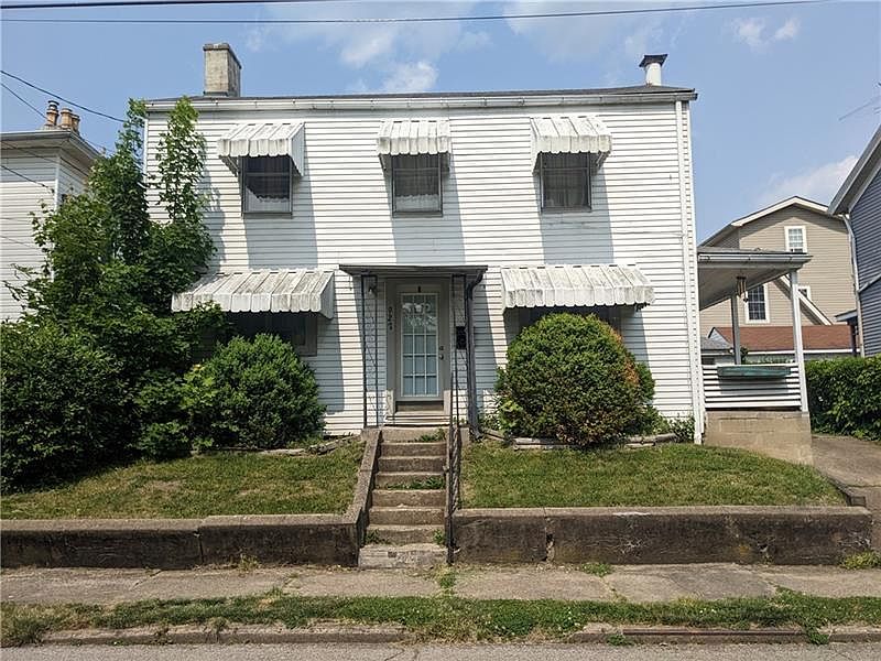 927 8th Ave, New Brighton, PA 15066 | MLS #1607689 | Zillow