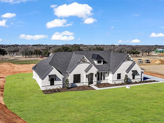 469 Royal Santana Run, Weatherford, TX 76087 | MLS #20833101 | Zillow