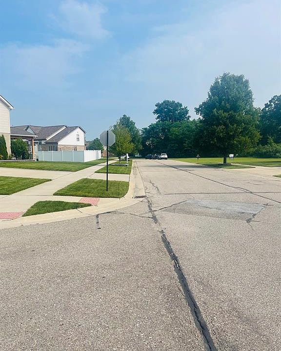 19854 Saint Louis St Rockwood, MI, 48173 - Apartments for Rent | Zillow