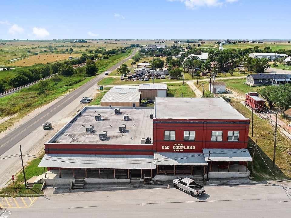 101 Hoxie St, Coupland, TX 78615 | Zillow
