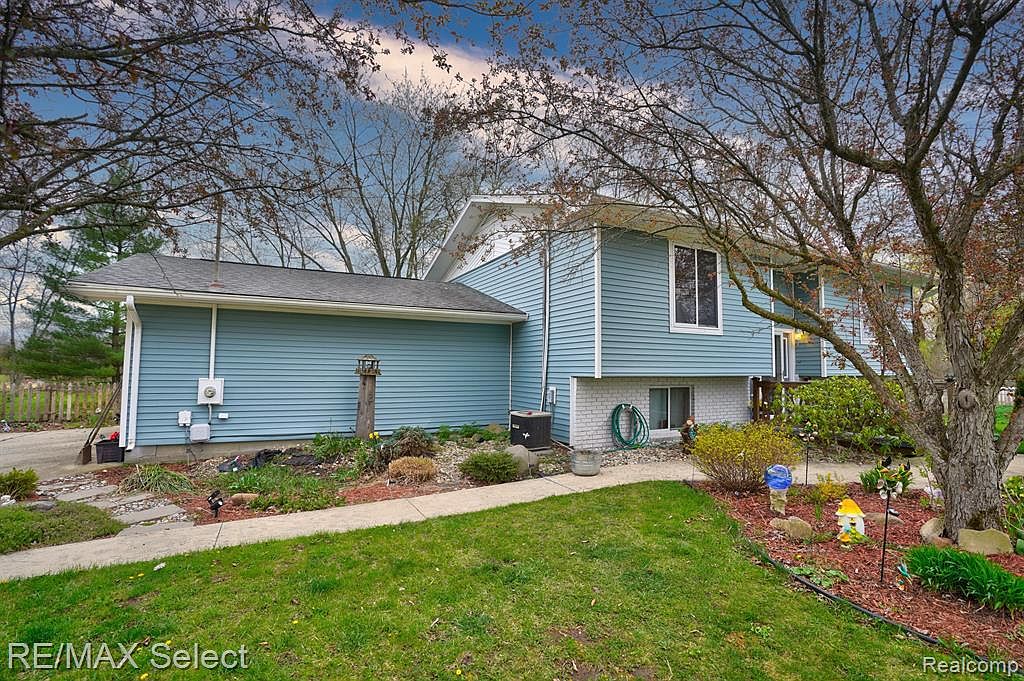 5455 W Mount Morris Rd S, Mount Morris, MI 48458 | MLS #20240059444 ...