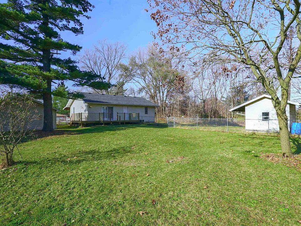 55796 Ash Rd, Osceola, IN 46561 | Zillow