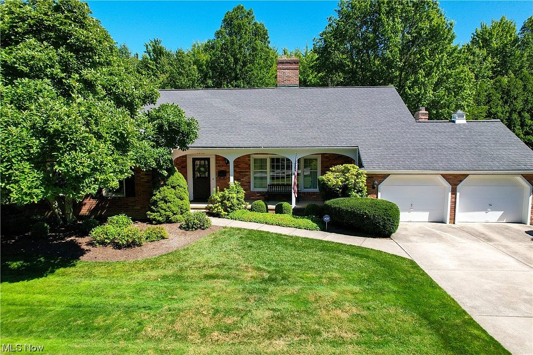 1345 Queen Annes Gate, Westlake, OH 44145 | Zillow
