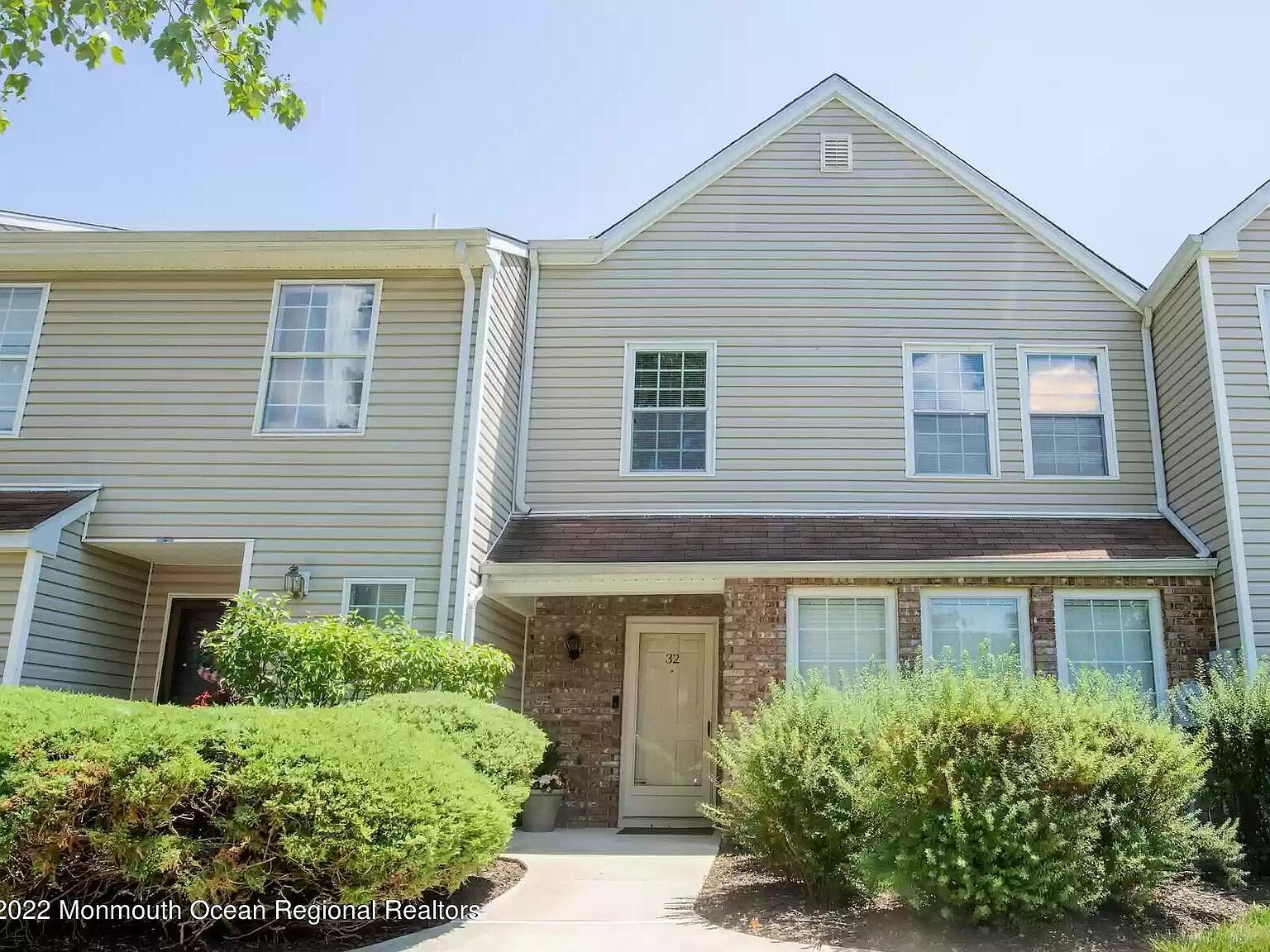 32 Portland Place, Morganville, NJ 07751 | Zillow