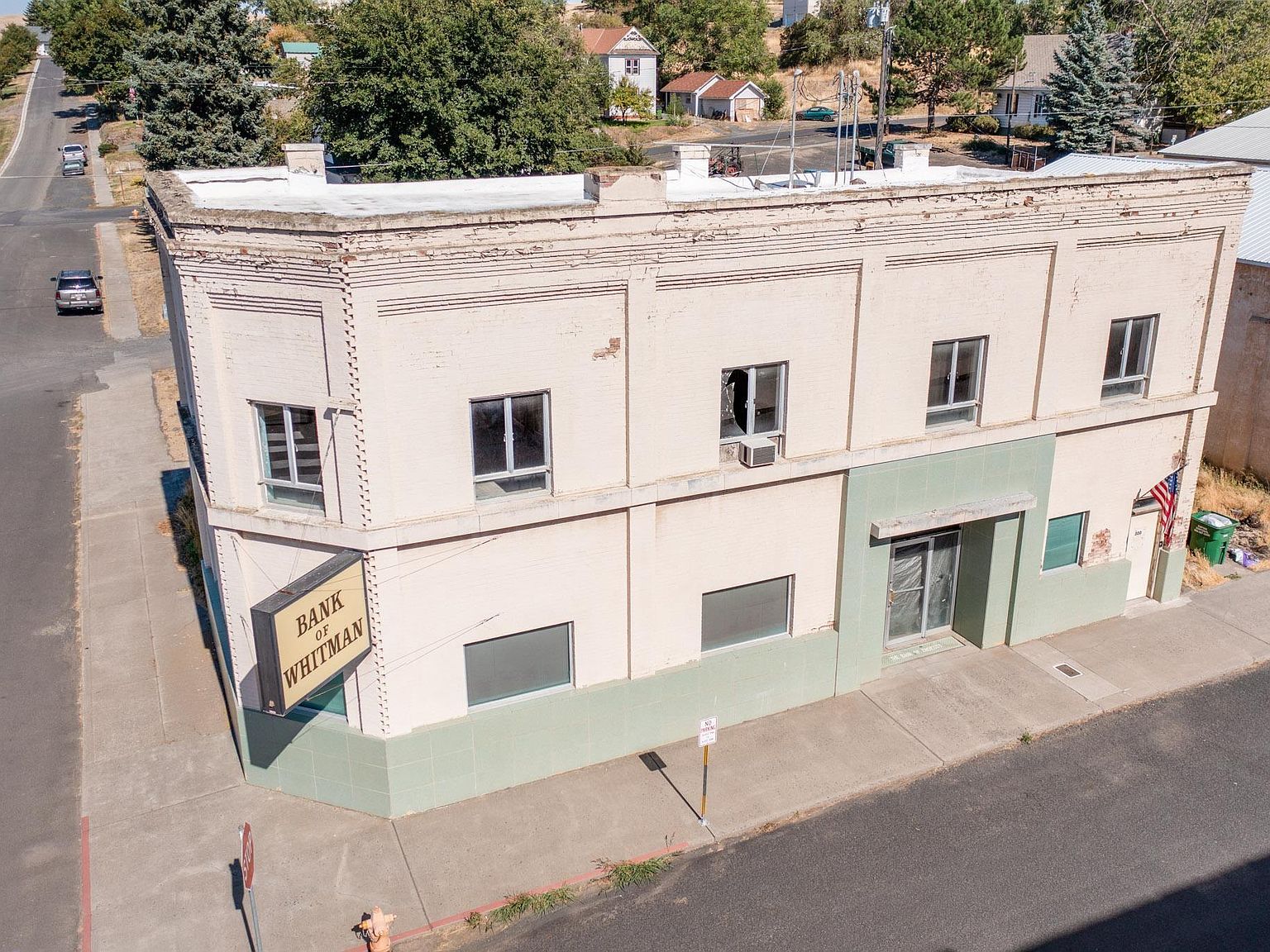 300 D St, Endicott, WA 99125 | Zillow