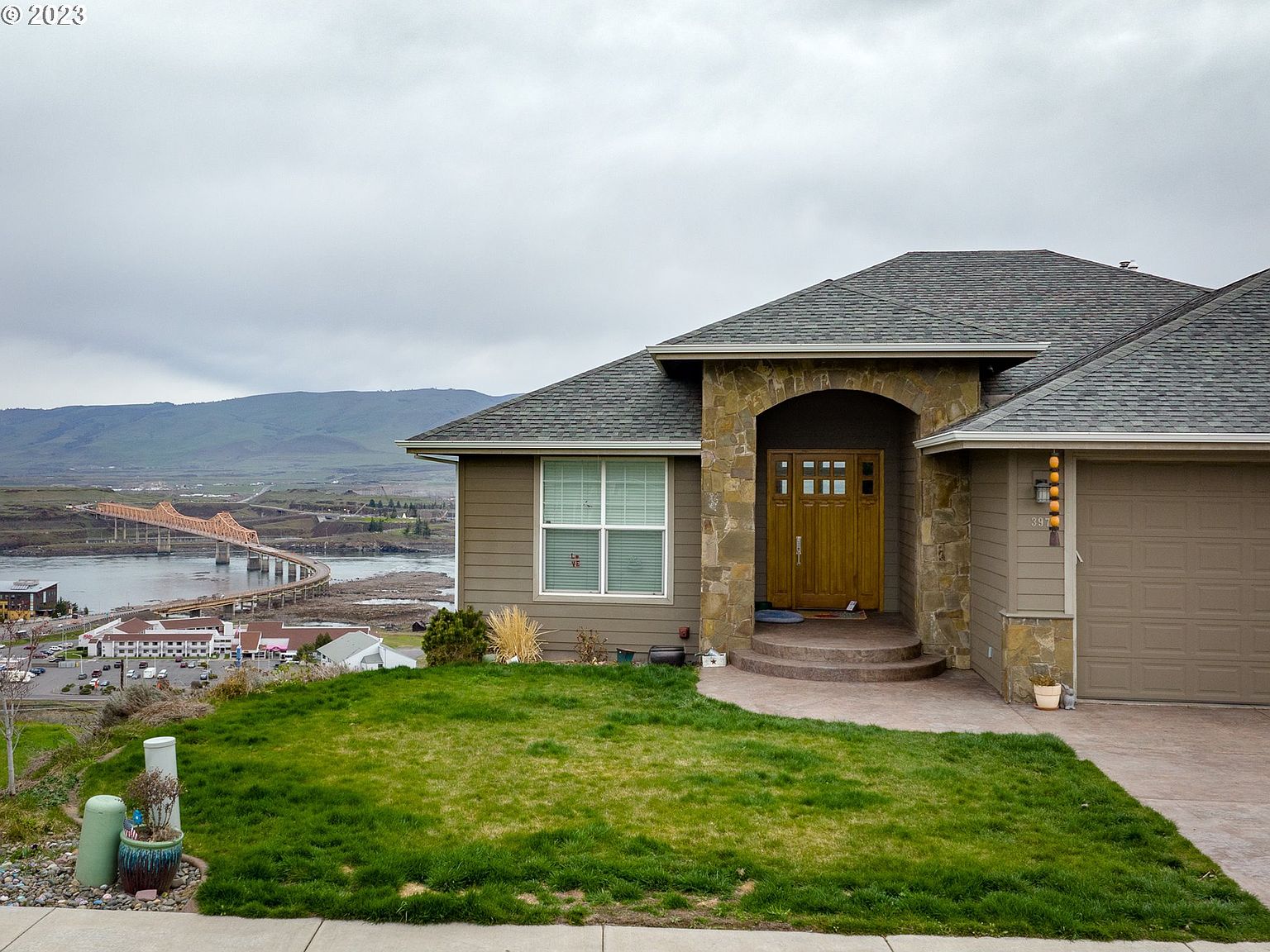 397 Summit Ridge Dr E, The Dalles, OR 97058 | MLS #23698167 | Zillow