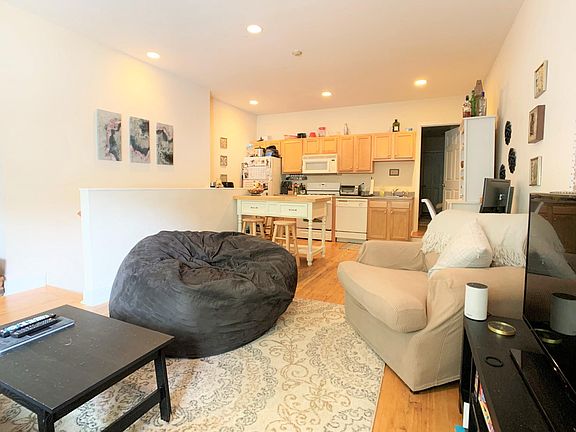 2329 Brown St #1F, Philadelphia, PA 19130 | Zillow