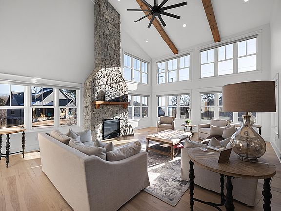 245 Destiny Way, Savannah, TN 38372 | MLS #25-486 | Zillow