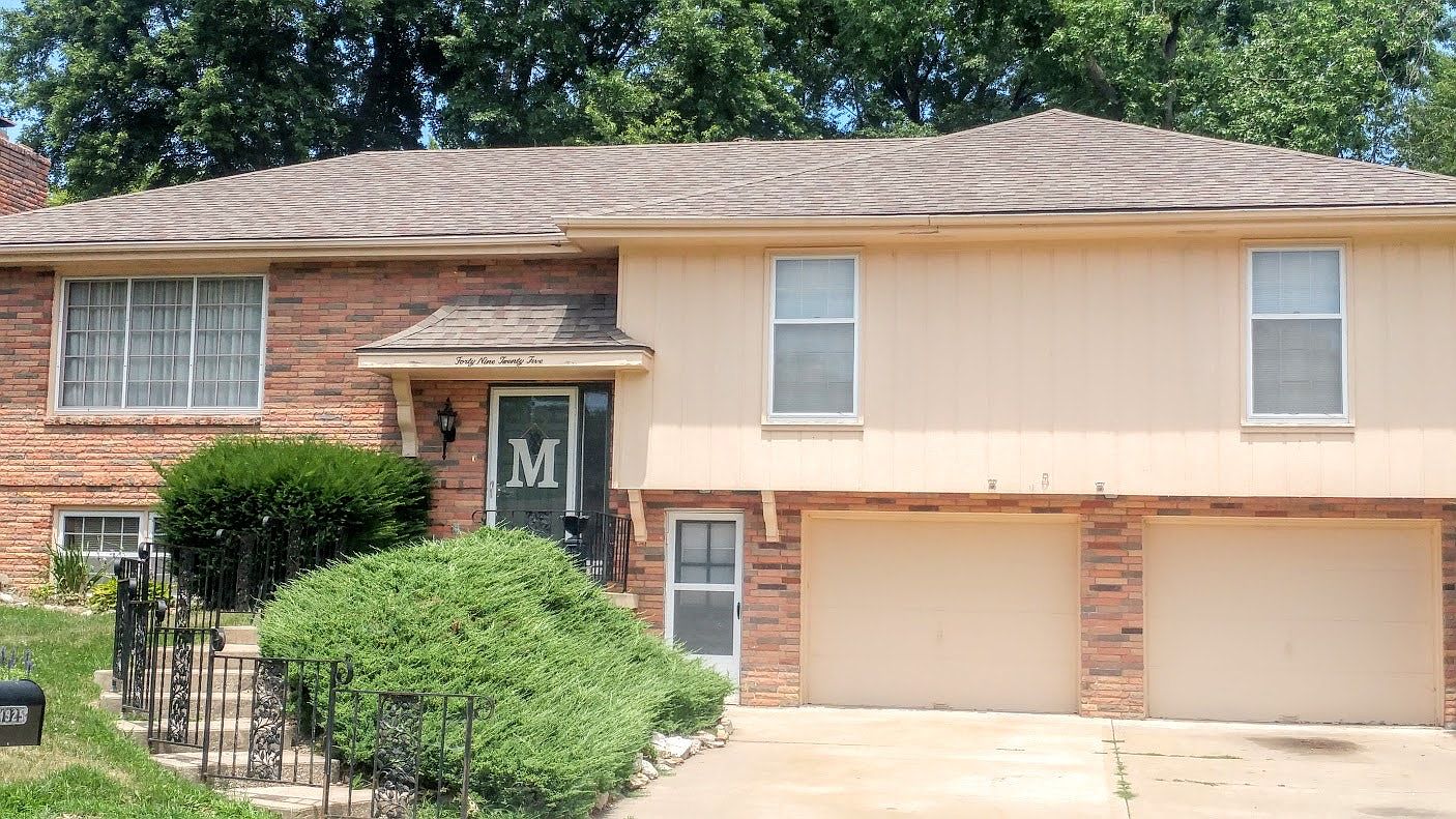 4925 Mockingbird Ln, Saint Joseph, MO 64506 | Zillow