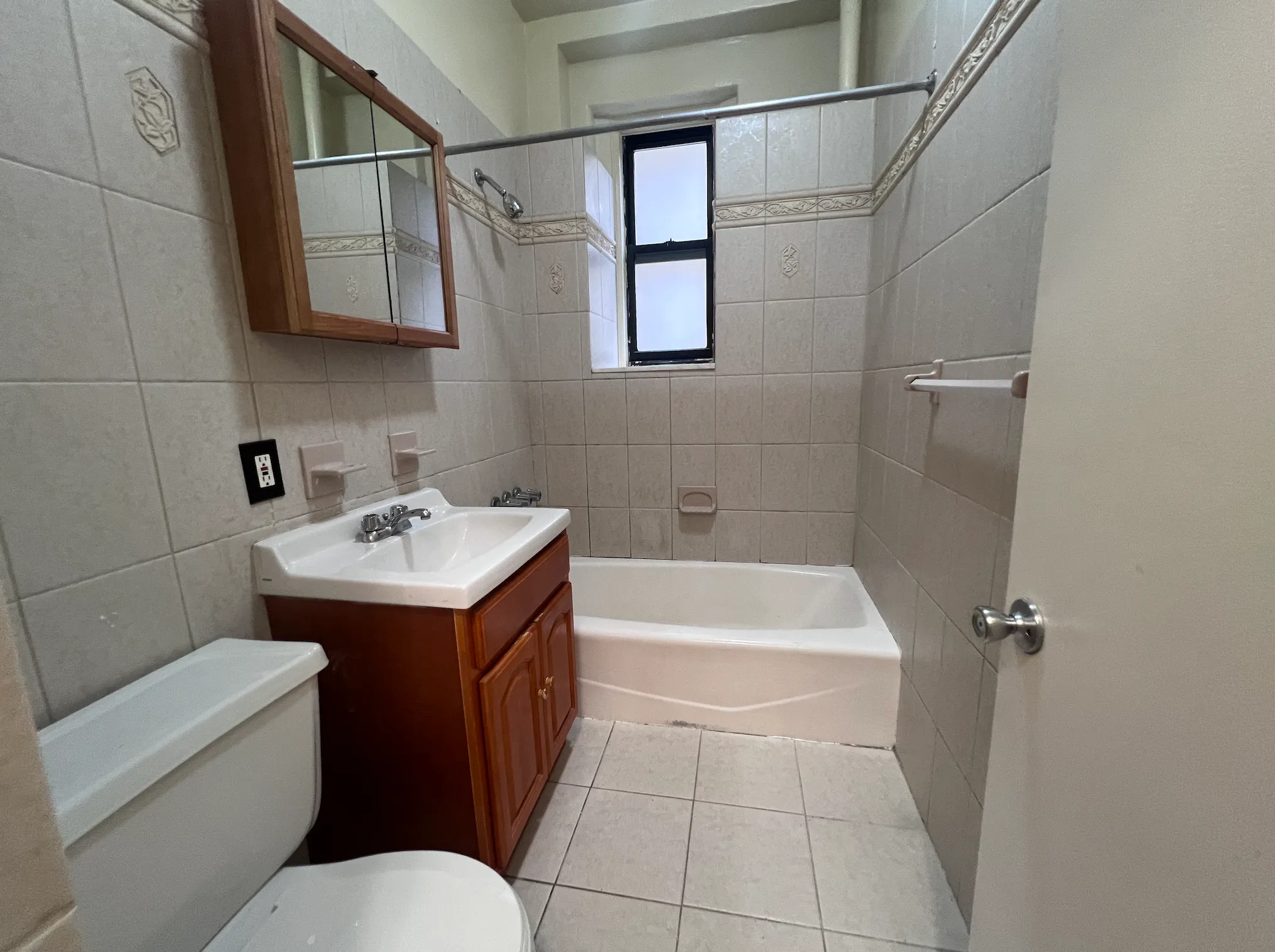 114-60 Merrick Boulevard #1X in South Jamaica, Queens | StreetEasy