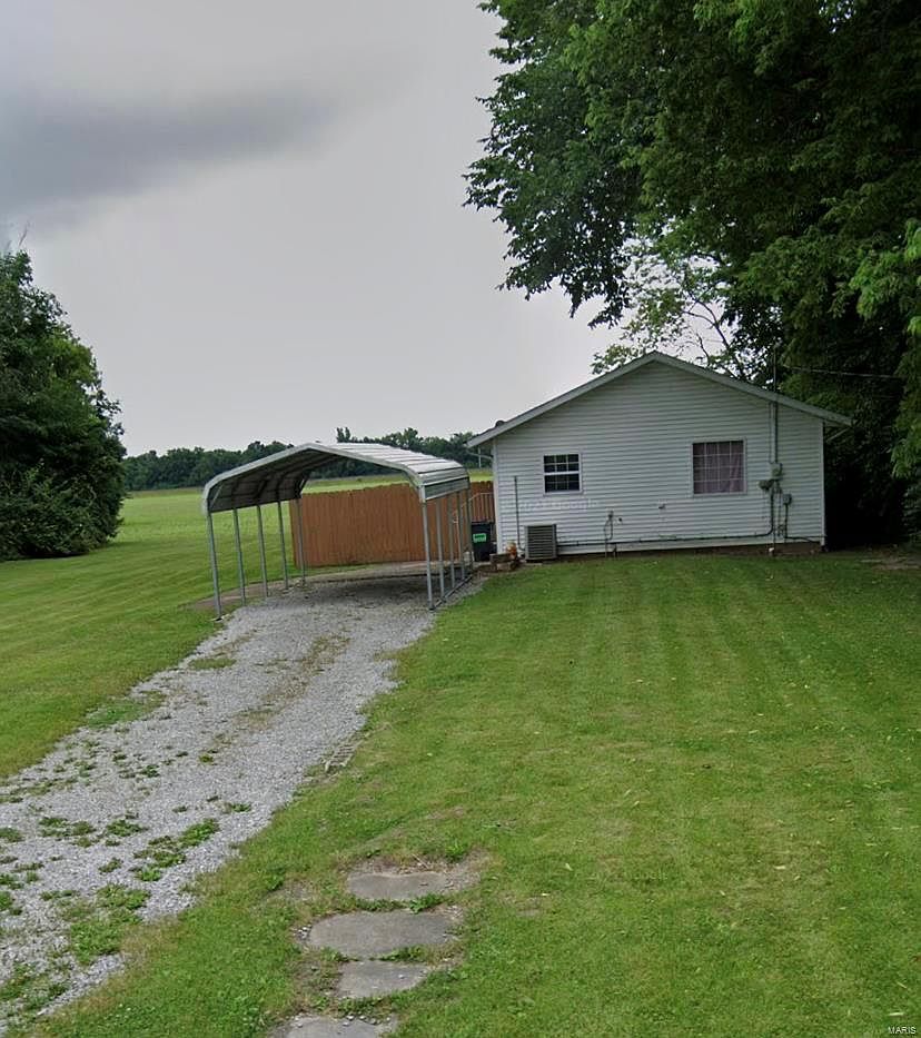 4012 E Shiloh Station East Rd, Belleville, IL 62221 | Zillow