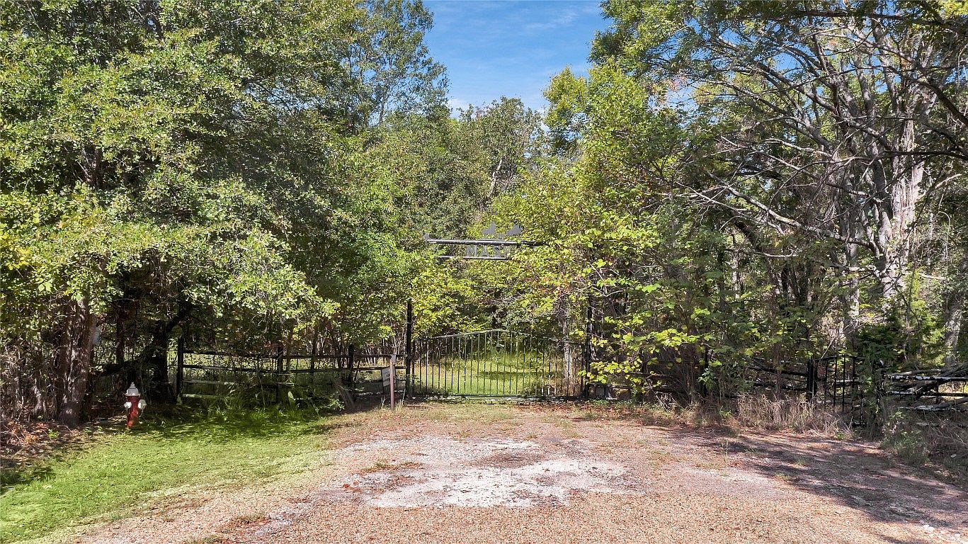 6875 Clearwater Ranch Rd, Wills Point, TX 75169 | MLS #20453990 | Zillow