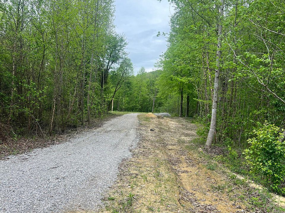 1111 Tackett Creek Rd, Williamsburg, KY 40769 | Zillow