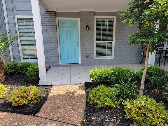 300 Pecore St APT 5, Houston, TX 77009 | Zillow
